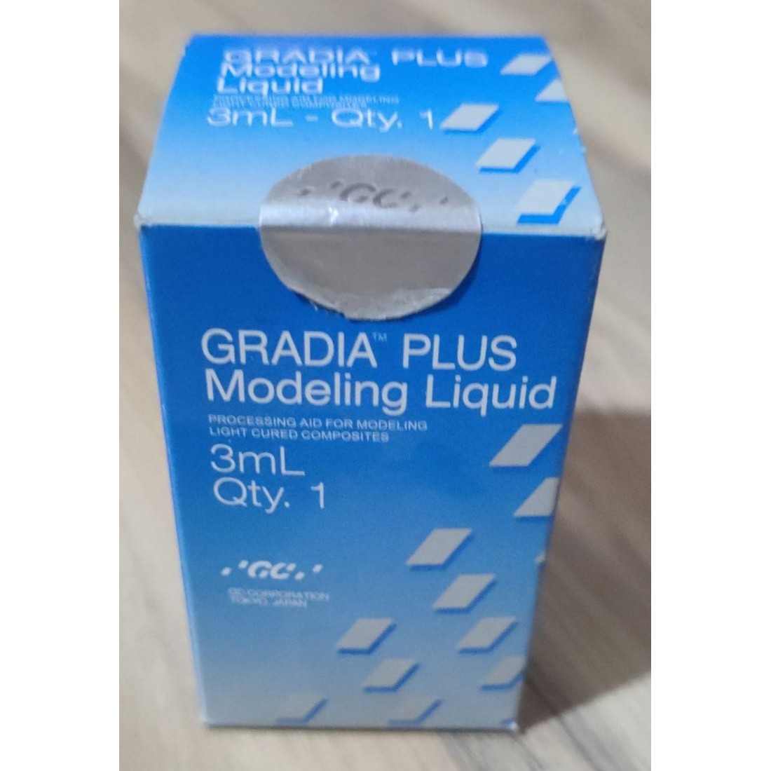 Buy GRADIA PLUS Modelling Liquid 3 ml. GC Online at Lowest ...